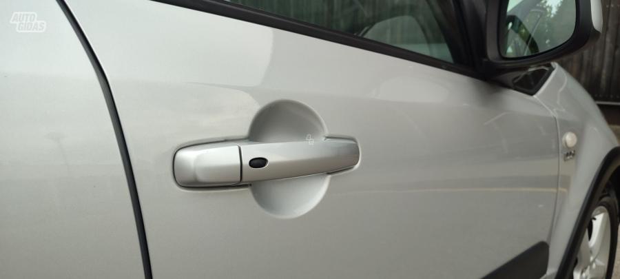 Grey Suzuki SX4 2008 in Utena, with an engine capacity of 1.90 L and mileage of 193 thousand km for 1950 €, photo 12 on AUTOMOTO.COM.LV