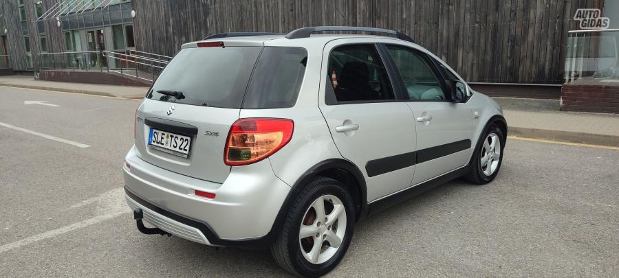 Grey Suzuki SX4 2008 in Utena, with an engine capacity of 1.90 L and mileage of 193 thousand km for 1950 €, photo 16 on AUTOMOTO.COM.LV