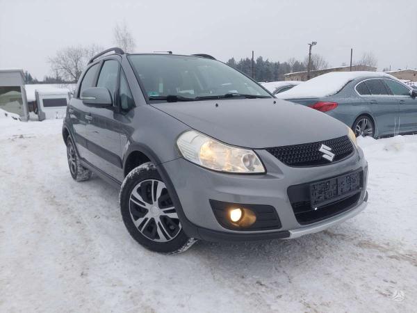 Pelēks Suzuki SX4 2011 Utena, ar dzinēja tilpumu 2.00 L un nobraukumu 164 tūkst. km par 3700 €, foto 1 vietnē AUTOMOTO.COM.LV