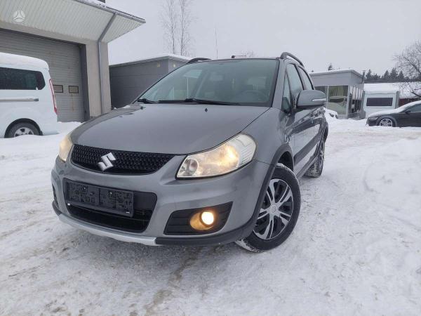 Pelēks Suzuki SX4 2011 Utena, ar dzinēja tilpumu 2.00 L un nobraukumu 164 tūkst. km par 3700 €, foto 2 vietnē AUTOMOTO.COM.LV