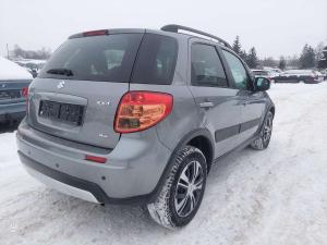 Pelēks Suzuki SX4 2011 Utena, ar dzinēja tilpumu 2.00 L un nobraukumu 164 tūkst. km par 3700 €, foto 6 vietnē AUTOMOTO.COM.LV