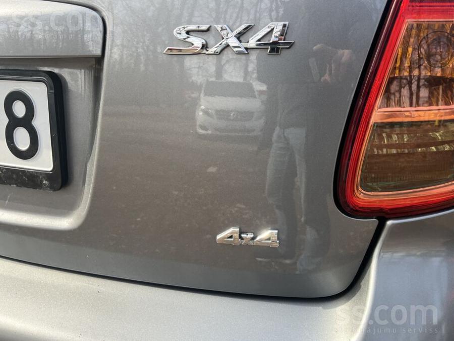 Grey Suzuki SX4 2011 in Cesis, with an engine capacity of 2.00 L and mileage of 0 thousand km for 5500 €, photo 21 on AUTOMOTO.COM.LV