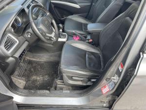 Grey Suzuki SX4 2014 in Riga, with an engine capacity of 1.60 L and mileage of 242 thousand km for 3400 €, photo 8 on AUTOMOTO.COM.LV
