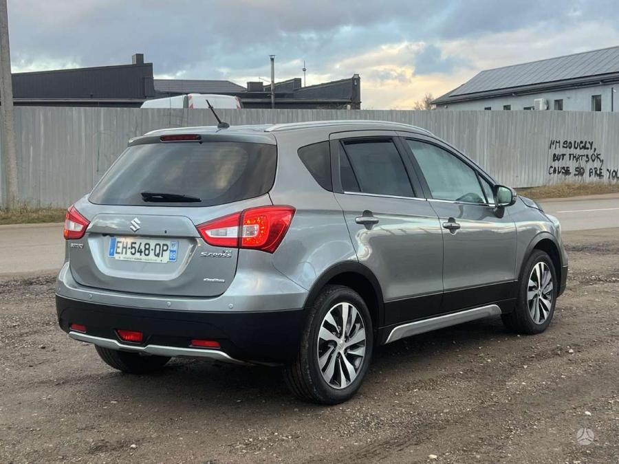 Pelēks Suzuki SX4 2016 Tauragė, ar dzinēja tilpumu 1.60 L un nobraukumu 200 tūkst. km par 8200 €, foto 6 vietnē AUTOMOTO.COM.LV