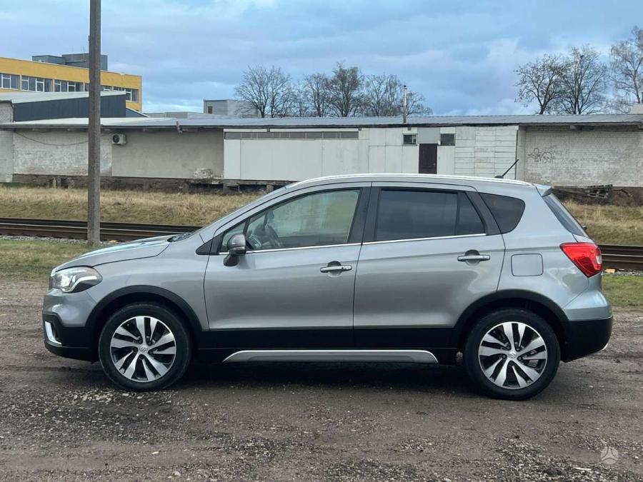 Pelēks Suzuki SX4 2016 Tauragė, ar dzinēja tilpumu 1.60 L un nobraukumu 200 tūkst. km par 8200 €, foto 11 vietnē AUTOMOTO.COM.LV