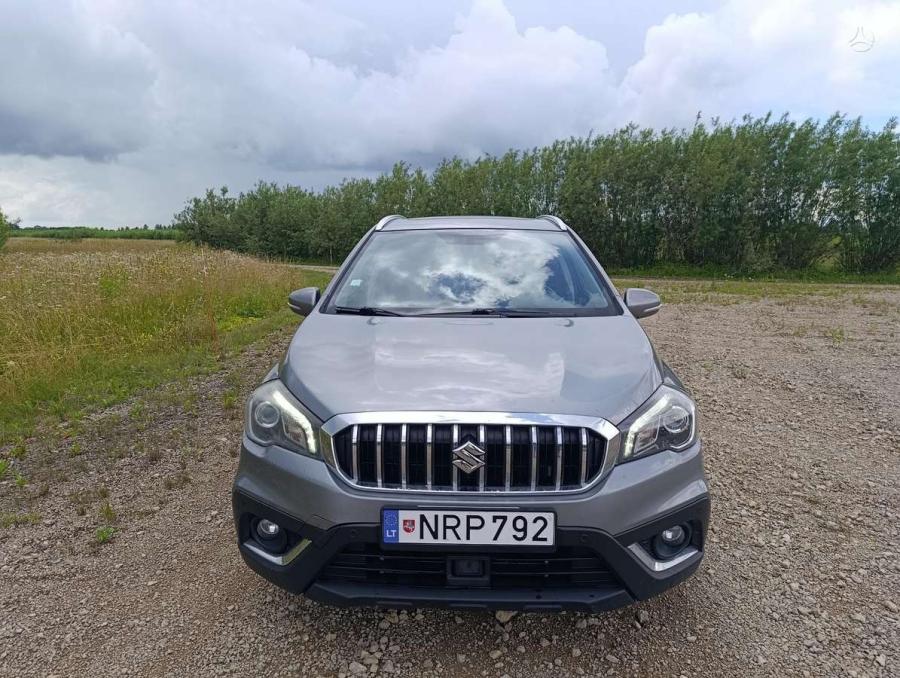 Pelēks Suzuki SX4 2016 Šilutė, ar dzinēja tilpumu 1.60 L un nobraukumu 205 tūkst. km par 9300 €, foto 3 vietnē AUTOMOTO.COM.LV