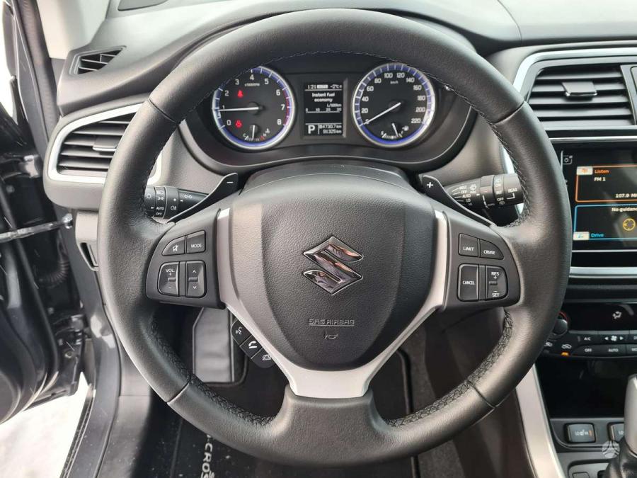 Grey Suzuki SX4 2018 in Kaunas, with an engine capacity of 1.00 L and mileage of 90 thousand km for 12200 €, photo 27 on AUTOMOTO.COM.LV
