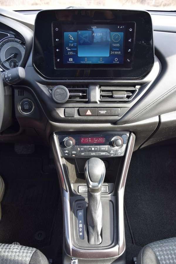 Grey Suzuki SX4 2023 in Vilnius, with an engine capacity of 1.46 L and mileage of 49 thousand km for 18720 €, photo 9 on AUTOMOTO.COM.LV