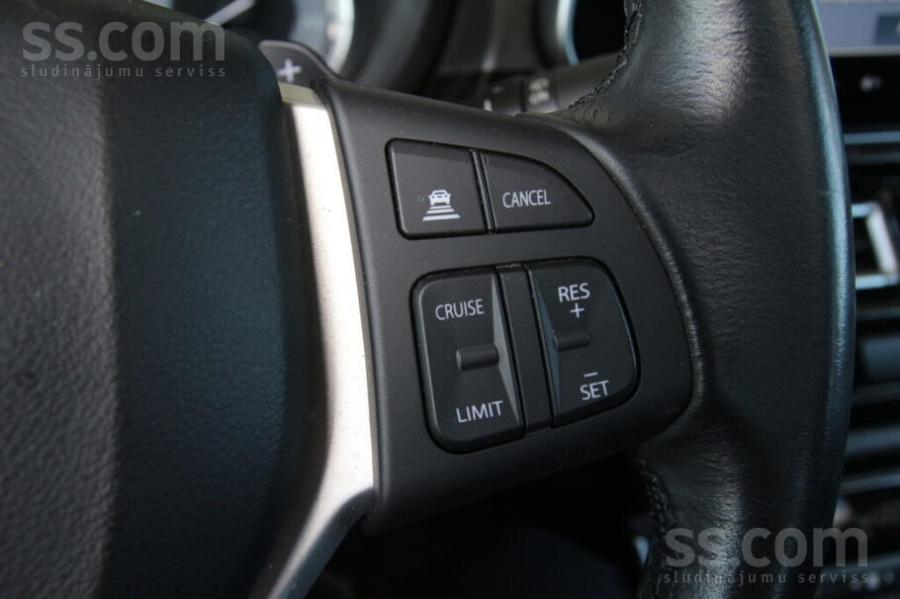 Pelēks Suzuki SX4 2026 Rīga, ar dzinēja tilpumu 1.40 L un nobraukumu 59 tūkst. km par 17990 €, foto 13 vietnē AUTOMOTO.COM.LV