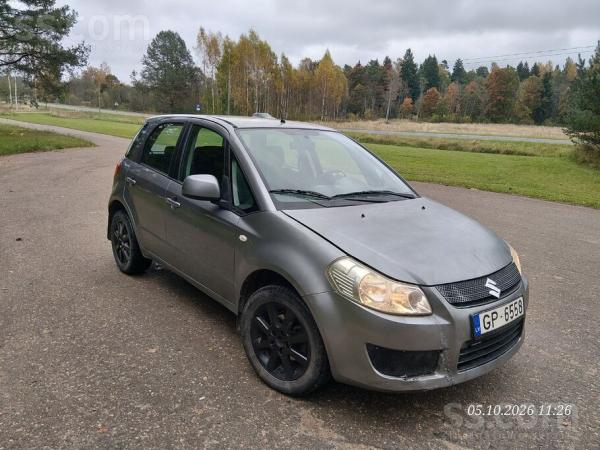 Pelēks Suzuki SX4 2007 Aizkraukle, ar dzinēja tilpumu 1.50 L un nobraukumu 205 tūkst. km par 1500 €, foto 3 vietnē AUTOMOTO.COM.LV
