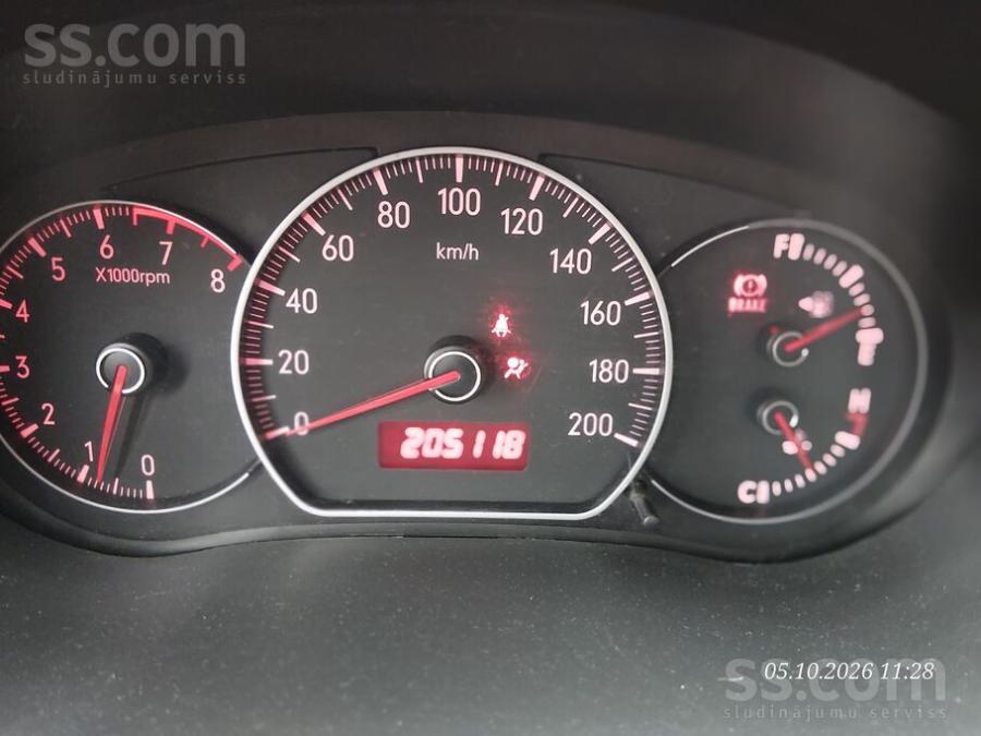 Pelēks Suzuki SX4 2007 Aizkraukle, ar dzinēja tilpumu 1.50 L un nobraukumu 205 tūkst. km par 1500 €, foto 8 vietnē AUTOMOTO.COM.LV