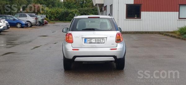 Suzuki SX4 2008 Rīga vietnē Pelēks Suzuki SX4 2008 Rīga, ar dzinēja tilpumu 1.60 L un nobraukumu 213 tūkst. km par 2350 €, foto 8 vietnē AUTOMOTO.COM.LV