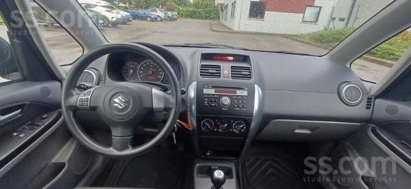 Suzuki SX4 2008 Rīga vietnē Pelēks Suzuki SX4 2008 Rīga, ar dzinēja tilpumu 1.60 L un nobraukumu 213 tūkst. km par 2350 €, foto 10 vietnē AUTOMOTO.COM.LV