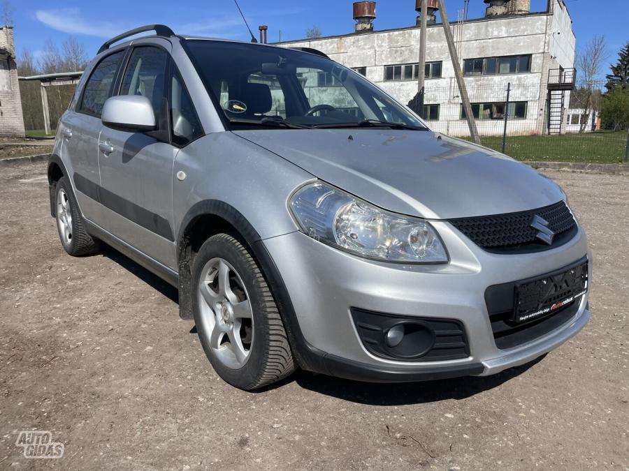 Grey Suzuki SX4 2011 in Kaunas, with an engine capacity of 1.60 L and mileage of 264 thousand km for 4850 €, photo 8 on AUTOMOTO.COM.LV