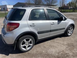 Grey Suzuki SX4 2011 in Kaunas, with an engine capacity of 1.60 L and mileage of 264 thousand km for 4850 €, photo 10 on AUTOMOTO.COM.LV