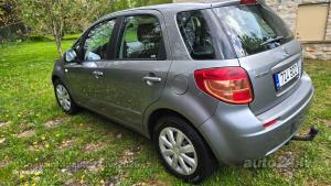 Grey Suzuki SX4 2011 in Tallinn, with an engine capacity of 1.50 L and mileage of 74 thousand km for 3900 €, photo 4 on AUTOMOTO.COM.LV