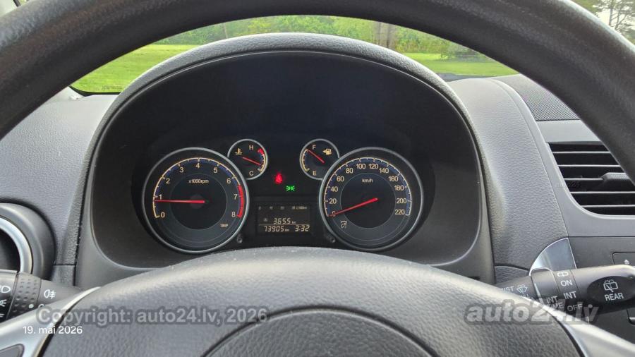 Grey Suzuki SX4 2011 in Tallinn, with an engine capacity of 1.50 L and mileage of 74 thousand km for 3900 €, photo 6 on AUTOMOTO.COM.LV