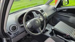 Grey Suzuki SX4 2011 in Tallinn, with an engine capacity of 1.50 L and mileage of 74 thousand km for 3900 €, photo 8 on AUTOMOTO.COM.LV