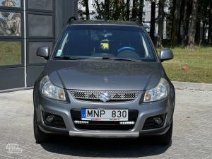 Pelēks Suzuki SX4 2011 Šauļi, ar dzinēja tilpumu 2.00 L un nobraukumu 241 tūkst. km par 4300 €, foto  vietnē AUTOMOTO.COM.LV