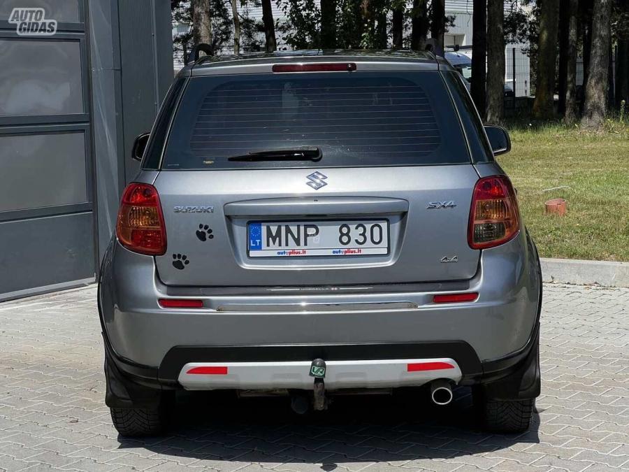 Pelēks Suzuki SX4 2011 Šauļi, ar dzinēja tilpumu 2.00 L un nobraukumu 241 tūkst. km par 4300 €, foto 6 vietnē AUTOMOTO.COM.LV