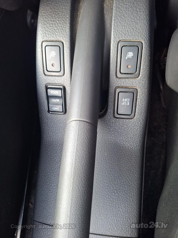 Pelēks Suzuki SX4 2011 Rakvere, ar dzinēja tilpumu 1.60 L un nobraukumu 178 tūkst. km par 4500 €, foto 8 vietnē AUTOMOTO.COM.LV