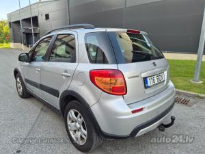 Grey Suzuki SX4 2011 in Tallinn, with an engine capacity of 1.60 L and mileage of 195 thousand km for 2900 €, photo 6 on AUTOMOTO.COM.LV