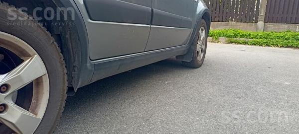 Pelēks Suzuki SX4 2011 Jūrmala, ar dzinēja tilpumu 1.60 L un nobraukumu 255 tūkst. km par 1985 €, foto 8 vietnē AUTOMOTO.COM.LV