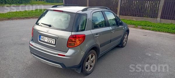 Pelēks Suzuki SX4 2011 Jūrmala, ar dzinēja tilpumu 1.60 L un nobraukumu 255 tūkst. km par 1700 €, foto 4 vietnē AUTOMOTO.COM.LV