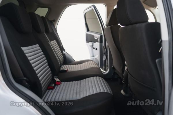 Grey Suzuki SX4 2012 in Tallinn, with an engine capacity of 1.60 L and mileage of 72 thousand km for 5999 €, photo 11 on AUTOMOTO.COM.LV