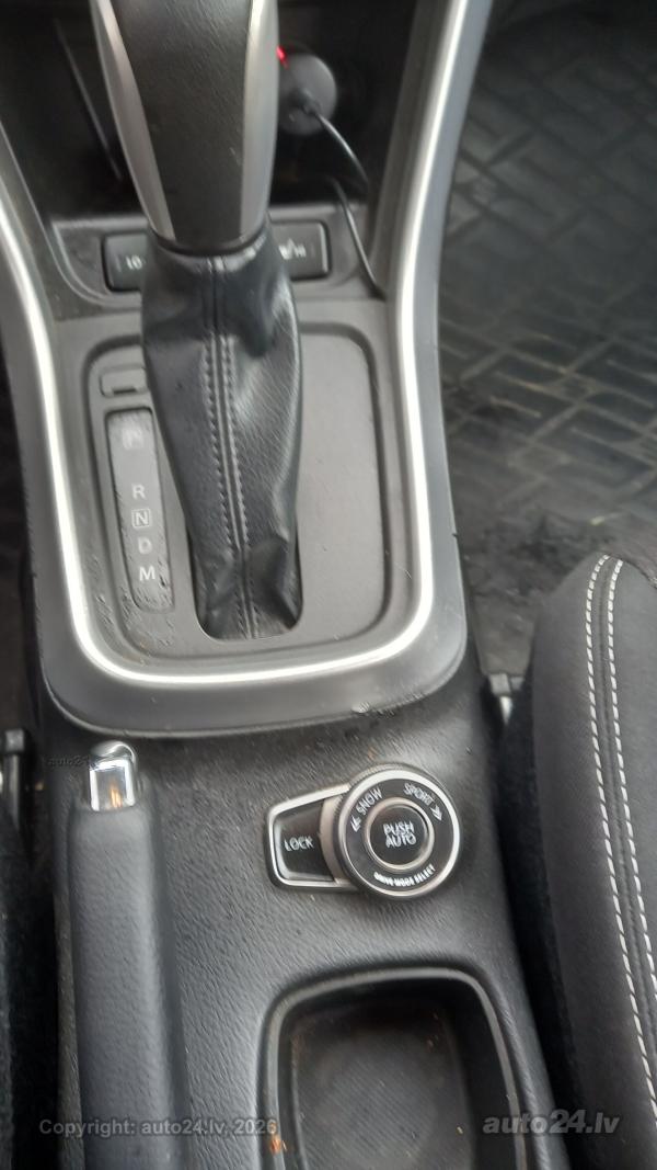 Grey Suzuki SX4 2018 in Tallinn, with an engine capacity of 1.00 L and mileage of 98 thousand km for 16490 €, photo 7 on AUTOMOTO.COM.LV
