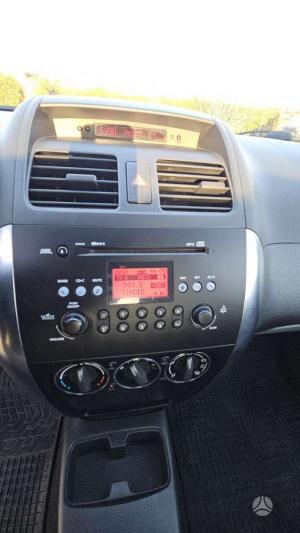 Pelēks Suzuki SX4 2008 Jonava, ar dzinēja tilpumu 2.00 L un nobraukumu 160 tūkst. km par 3500 €, foto 10 vietnē AUTOMOTO.COM.LV