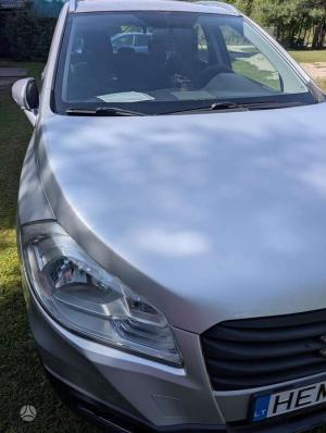 Grey Suzuki SX4 2014 in Silute, with an engine capacity of 1.59 L and mileage of 139 thousand km for 4000 €, photo 6 on AUTOMOTO.COM.LV