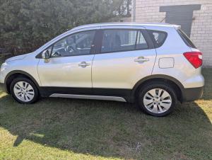 Grey Suzuki SX4 2014 in Silute, with an engine capacity of 1.59 L and mileage of 139 thousand km for 4000 €, photo 7 on AUTOMOTO.COM.LV