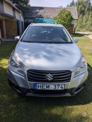 Grey Suzuki SX4 2014 in Silute, with an engine capacity of 1.59 L and mileage of 139 thousand km for 4000 €, photo 9 on AUTOMOTO.COM.LV