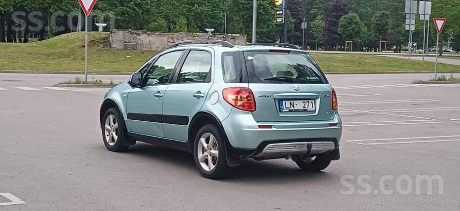 Suzuki SX4 2006 Rīga, ar dzinēja tilpumu 1.60 L un nobraukumu 266 tūkst. km par 2000 €, foto 4 vietnē AUTOMOTO.COM.LV