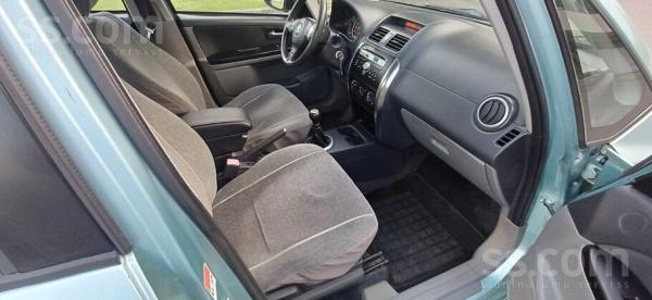 Suzuki SX4 2006 Rīga, ar dzinēja tilpumu 1.60 L un nobraukumu 266 tūkst. km par 2000 €, foto 8 vietnē AUTOMOTO.COM.LV