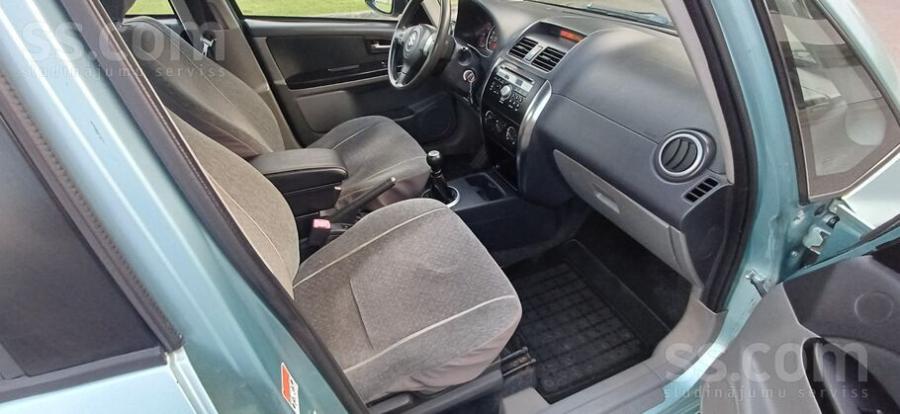 Suzuki SX4 2006 Rīga, ar dzinēja tilpumu 1.60 L un nobraukumu 266 tūkst. km par 2000 €, foto 9 vietnē AUTOMOTO.COM.LV