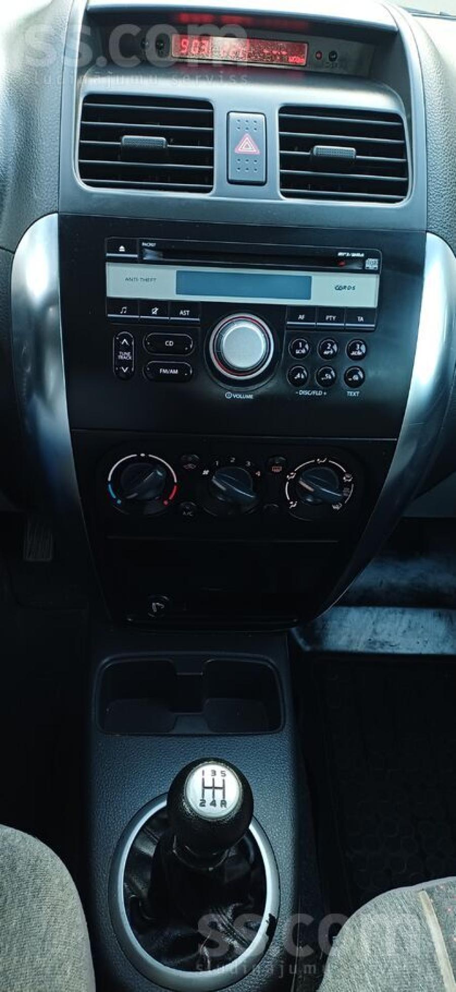 Suzuki SX4 2006 Rīga, ar dzinēja tilpumu 1.60 L un nobraukumu 266 tūkst. km par 2000 €, foto 11 vietnē AUTOMOTO.COM.LV