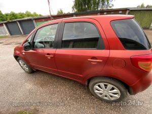 Suzuki SX4 2007 Pērnava, ar dzinēja tilpumu 1.50 L un nobraukumu 250 tūkst. km par 2250 €, foto 5 vietnē AUTOMOTO.COM.LV