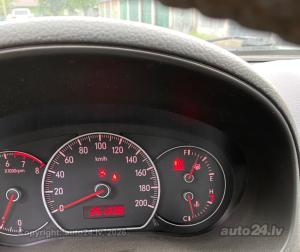 Suzuki SX4 2007 Pērnava, ar dzinēja tilpumu 1.50 L un nobraukumu 250 tūkst. km par 2250 €, foto 7 vietnē AUTOMOTO.COM.LV
