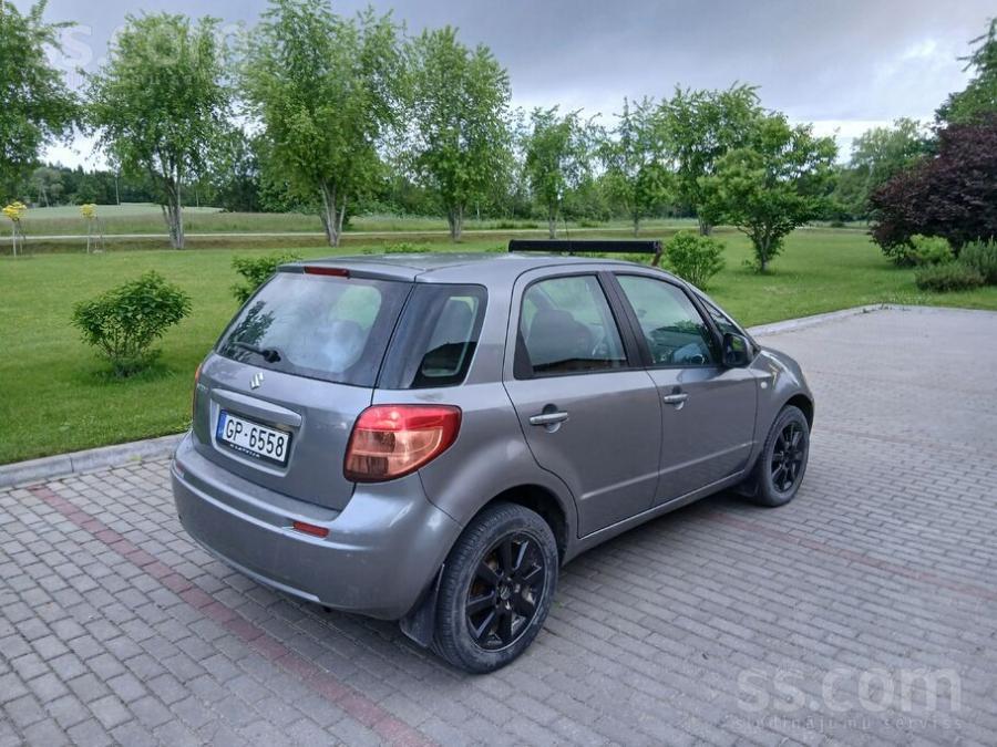 Сузуки СХ4 2007 в Айзкраукле, объемом двигателя 1.50 л и пробегом 205 тыс. км за 1300 €, фото 4 на AUTOMOTO.COM.LV