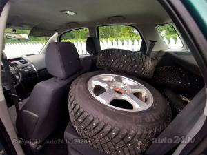 Suzuki SX4 2007 Tartu, ar dzinēja tilpumu 1.60 L un nobraukumu 280 tūkst. km par 1390 €, foto 7 vietnē AUTOMOTO.COM.LV