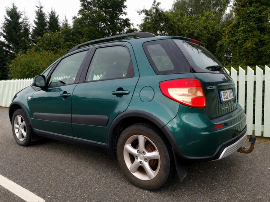 Suzuki SX4 2007 Tartu, ar dzinēja tilpumu 1.60 L un nobraukumu 289 tūkst. km par 1390 €, foto 4 vietnē AUTOMOTO.COM.LV
