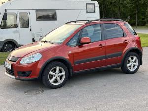 Suzuki SX4 2007 Narva, ar dzinēja tilpumu 1.60 L un nobraukumu 136 tūkst. km par 2999 €, foto  vietnē AUTOMOTO.COM.LV