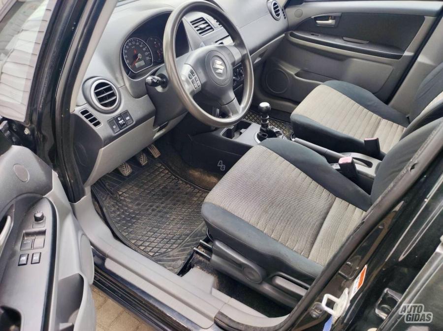 Suzuki SX4 2008 Bliūdžiai, ar dzinēja tilpumu 1.60 L un nobraukumu 270 tūkst. km par 2030 €, foto 5 vietnē AUTOMOTO.COM.LV