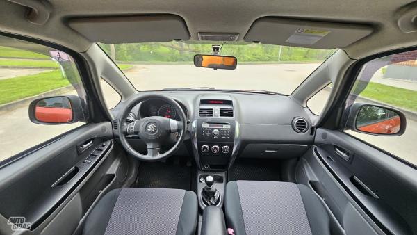 Suzuki SX4 2010 in Gargzdai, with an engine capacity of 1.90 L and mileage of 236 thousand km for 1600 €, photo 10 on AUTOMOTO.COM.LV