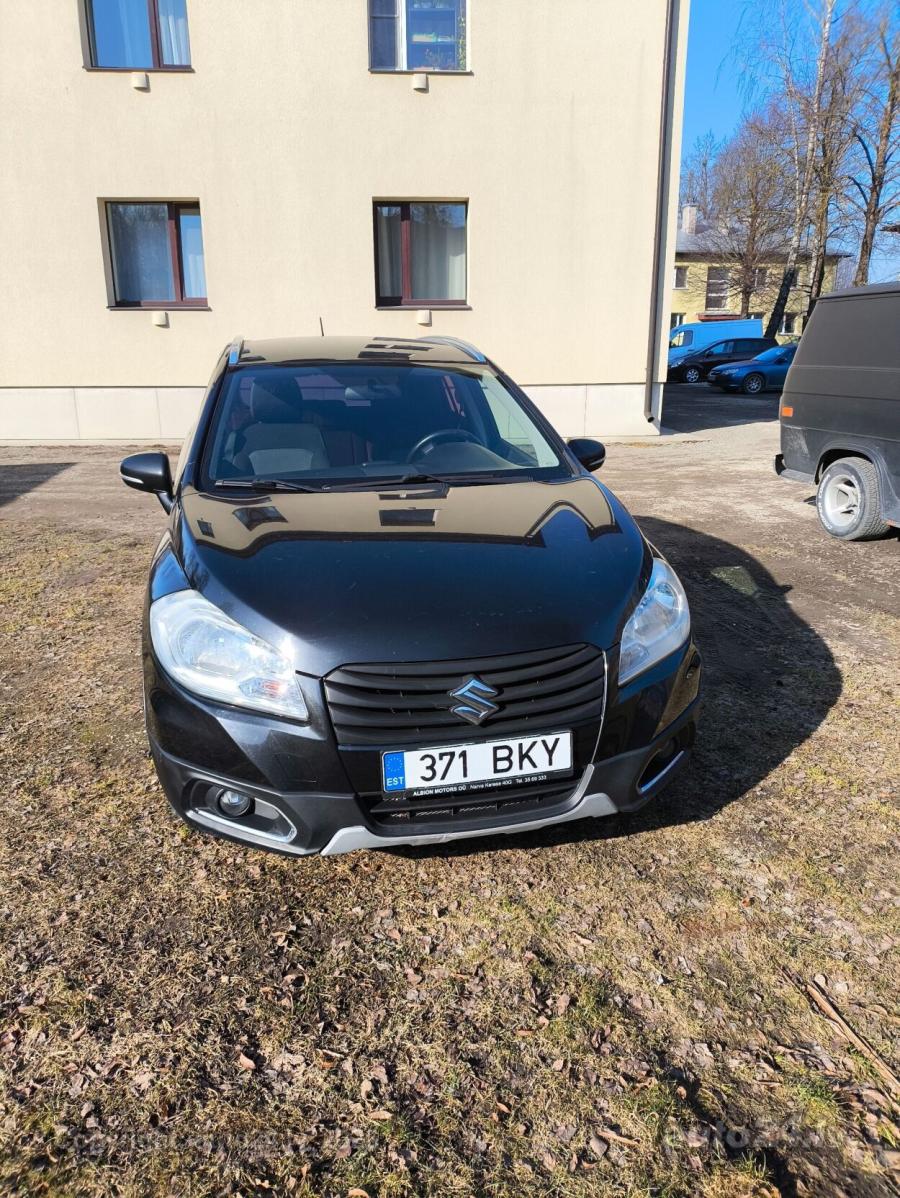 Suzuki SX4 2014 Tartu, ar dzinēja tilpumu 1.60 L un nobraukumu 159 tūkst. km par 6900 €, foto 3 vietnē AUTOMOTO.COM.LV