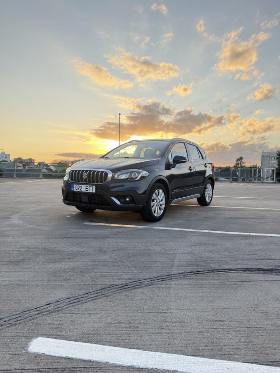 Suzuki SX4 2017 in Narva, with an engine capacity of 1.00 L and mileage of 162 thousand km for 12500 €, photo 11 on AUTOMOTO.COM.LV