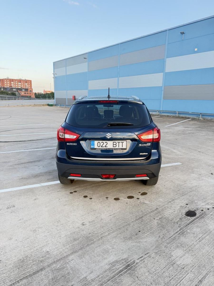 Suzuki SX4 2017 in Narva, with an engine capacity of 1.00 L and mileage of 162 thousand km for 12500 €, photo 12 on AUTOMOTO.COM.LV