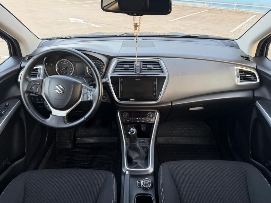 Suzuki SX4 2017 in Narva, with an engine capacity of 1.00 L and mileage of 162 thousand km for 12500 €, photo 17 on AUTOMOTO.COM.LV